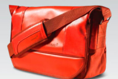 Gravis Bags - Thrillist