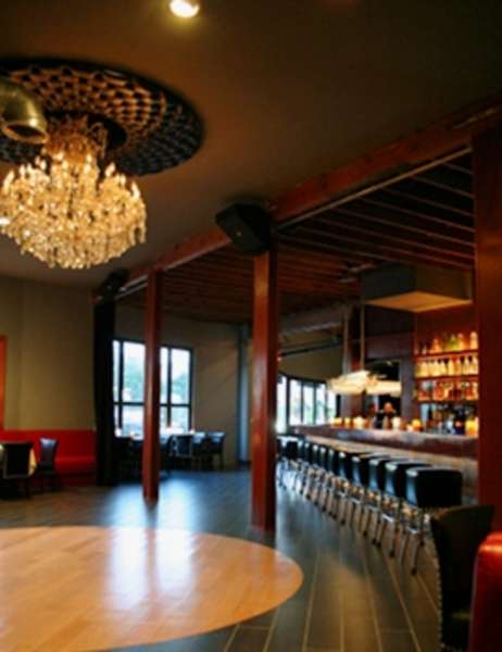 Barbarella Bar: A Bar in Silver Lake, CA - Thrillist