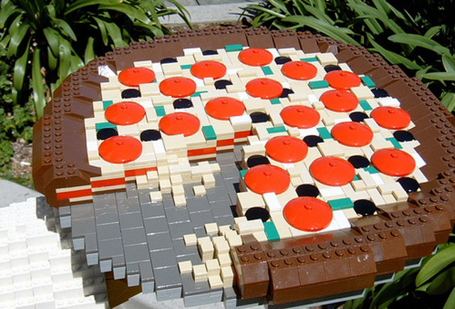 Lego Food P*rn - Eat - Thrillist