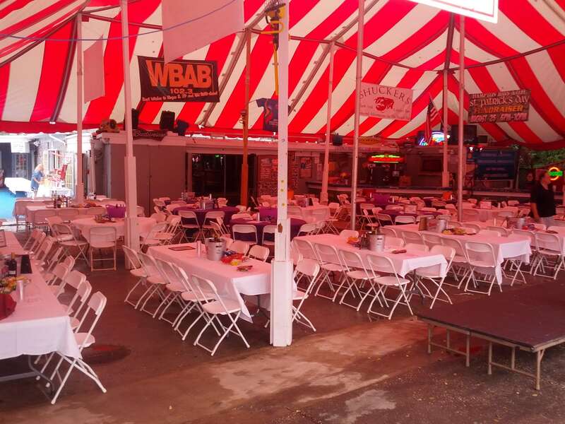 Boardy Barn Blowout - Drink - Thrillist Hamptons