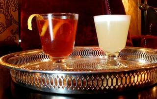 Rose's Lounge: A Chicago, IL Bar.