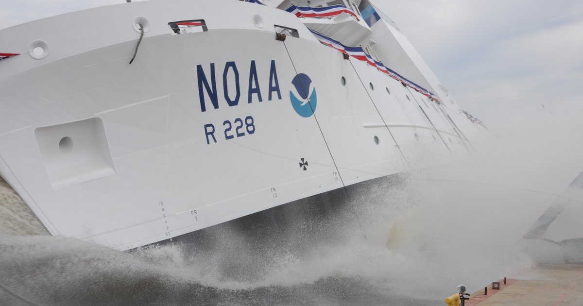 Ship Launch Fail - Travel - Thrillist