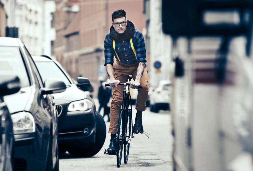 Airbag Helmet for Cyclists - An Invisible Bike Helmet That Only Appears ...