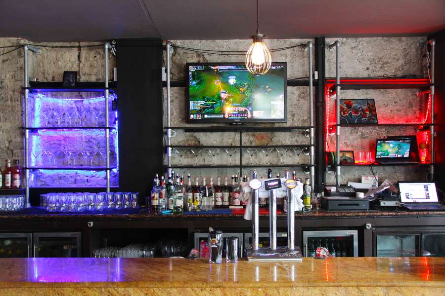 Meltdown London - London's first e-sports/video game bar - Thrillist London