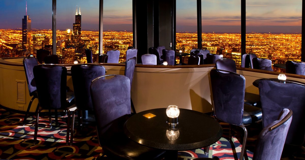 Signature Room at the 95th: A Chicago, IL Bar.