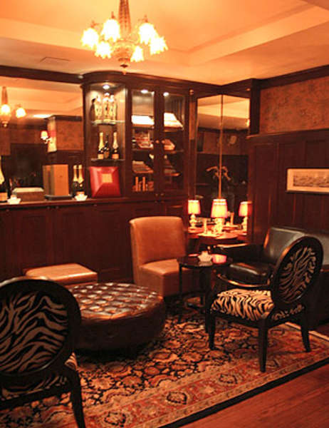Beekman Bar and Books - Drink - Thrillist New York