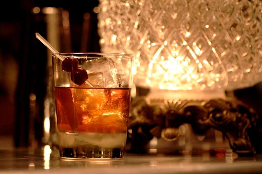 A world-class mixologist's guide to the home bar basics - Thrillist