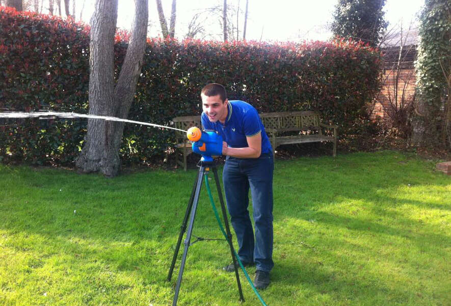 This insane water gun will beat the pants off any Super Soaker ...