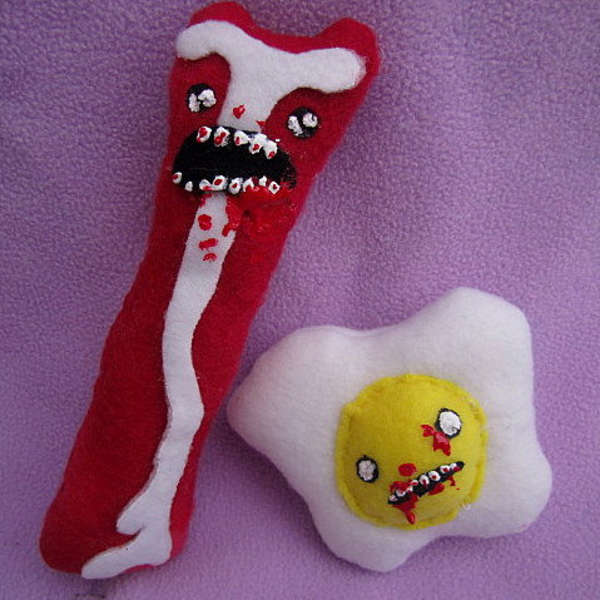 Zombie Bacon, Zombie Uterus, and a dozen more creepy / scary dolls ...