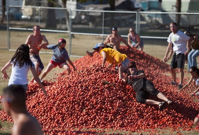Tomato Battle - Tomatina Festival in NYC - Thrillist New York