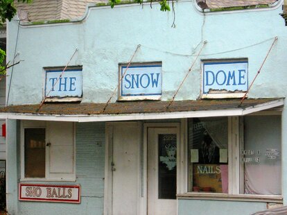 The Snow Dome: A Restaurant in New Orleans, LA - Thrillist