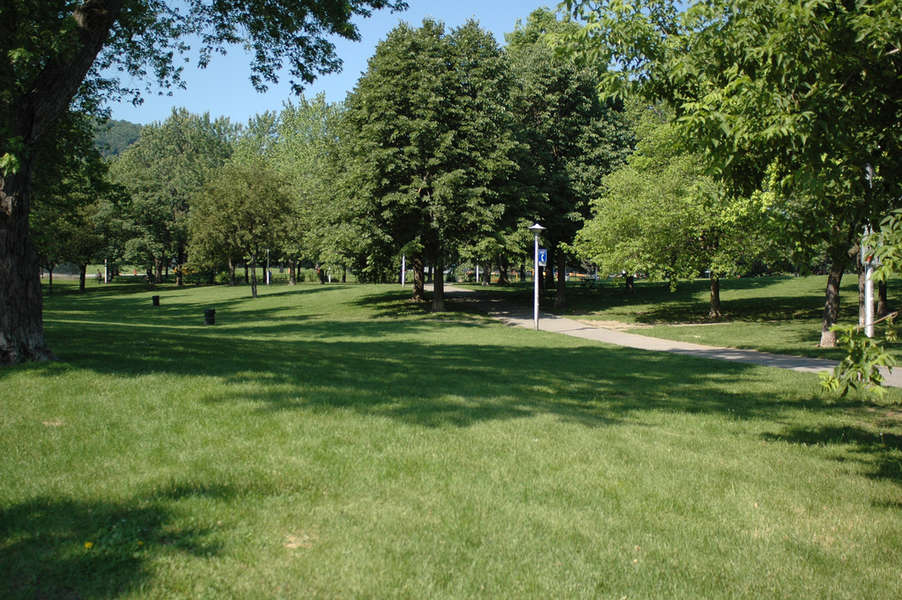 Parc Jeanne-Mance: Montréal, QC - Thrillist