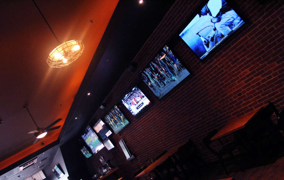 Sto's Bar & Restaurant: A Bar in Philadelphia, PA - Thrillist