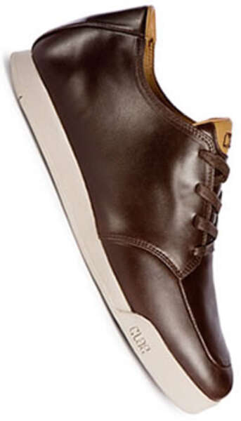 Clae Shoes - Thrillist Nation