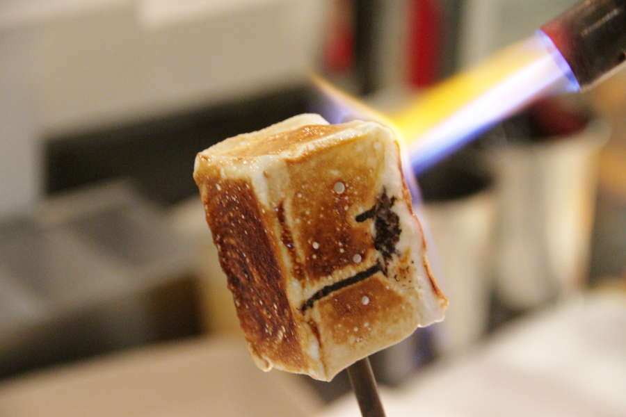Frozen S'mores Pops - Cronut Creator's Newest Sensation at Soho Bakery ...