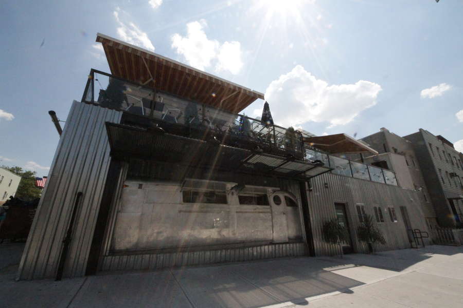 Zona Rosa - Rooftop Coconut Drinks, Tacos, and Tequila - Thrillist New York