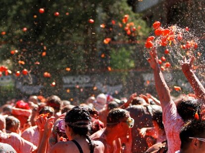 Tomato Battle and a Lobster Dinner - Things to Do in NYC This Weekend ...