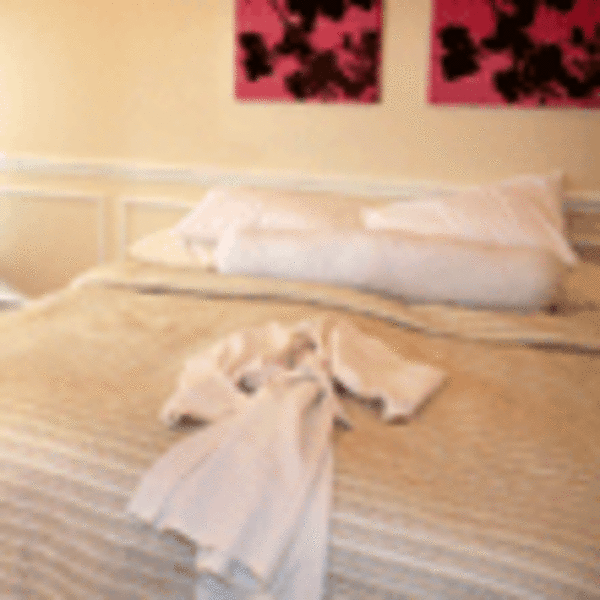 Ruby Room Spa Package - Thrillist Chicago