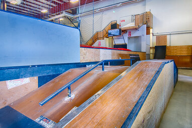 Progresh - Indoor Ski, Snowboard, Skateboard, BMX Training Center with ...