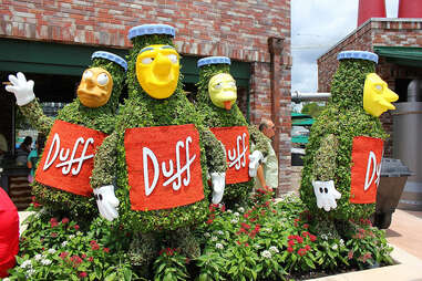 Universal Studios Florida expands The Simpsons Springfield with Duff ...