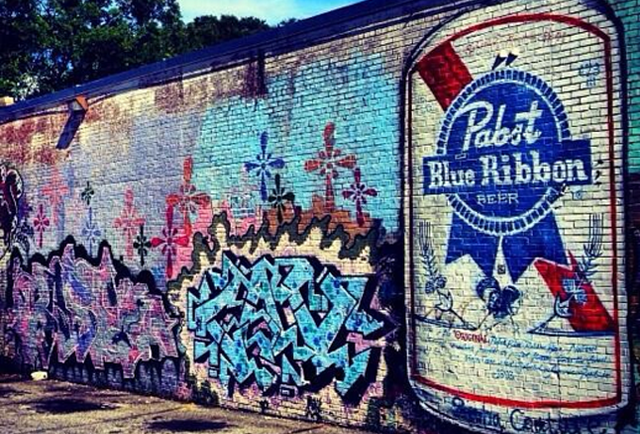 Pabst Blue Ribbon - 15 Things You Didn't Know About Hipster Beer ...