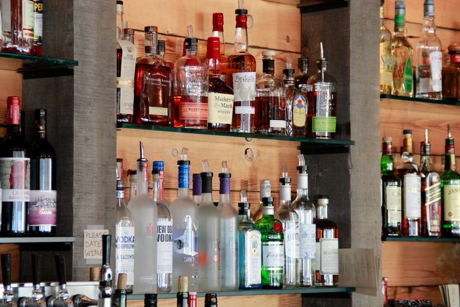 Tabor Tavern: A Bar in Portland, OR - Thrillist