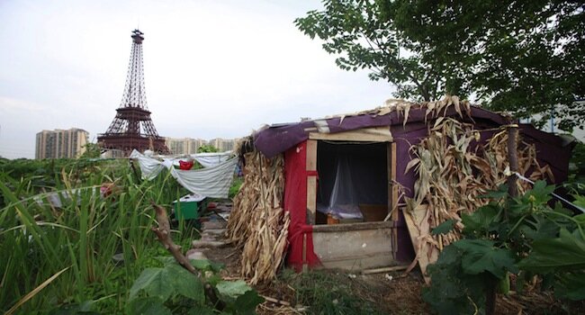 Paris in China - A Photo Tour of 'ghost town' Tianducheng with Eiffel ...