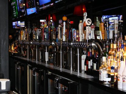 Tavern in the Square: A Bar in Boston, MA - Thrillist