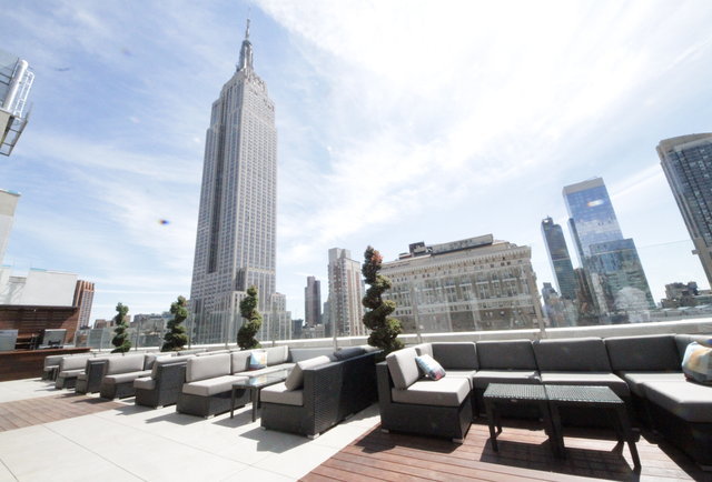 Monarch Rooftop Lounge - Thrillist New York