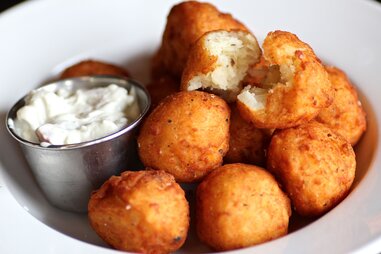 Kings Wine Bar - Bloody Mary... ribs? In Kingfield? Do tell! - Thrillist