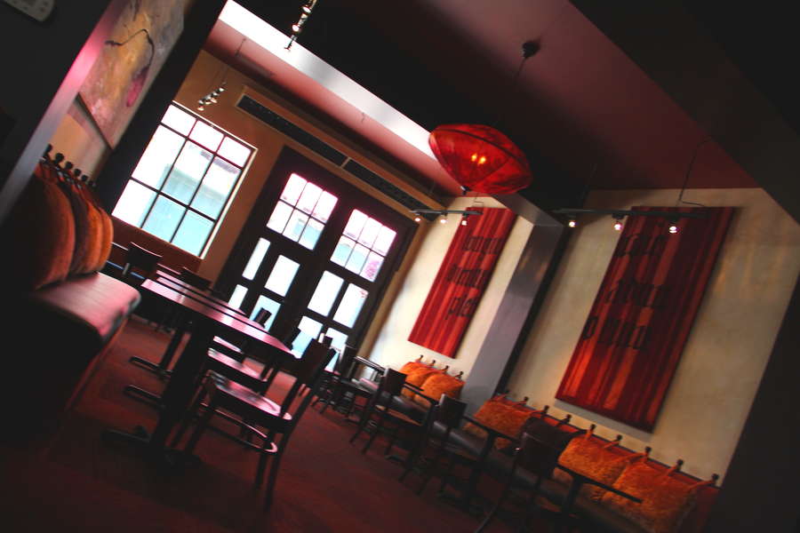 Cafe Maude At Loring: A Restaurant in Minneapolis, MN - Thrillist