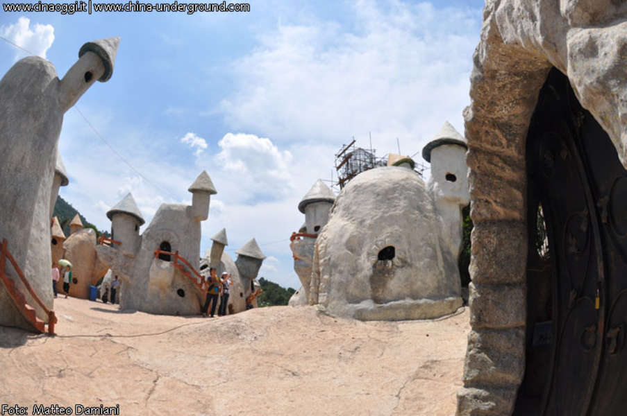 Kingdom of the Little People: A Other in Kunming - Thrillist