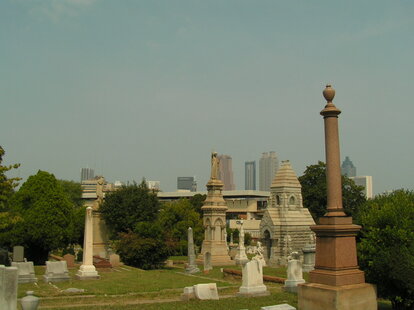 Oakland Cemetery: A Other in Atlanta, GA - Thrillist