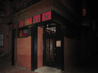 Delux Cafe: A Bar in Boston, MA - Thrillist