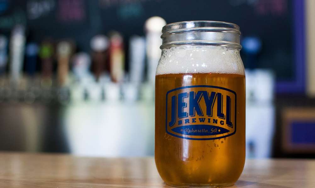 Jekyll Brewing: A Bar in Alpharetta, GA - Thrillist