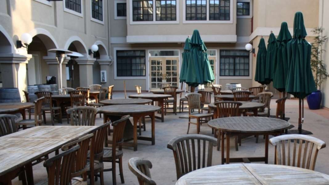 Free House: A Bar in Berkeley, CA - Thrillist