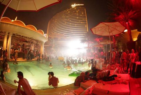 XS Nightclub - Thrillist Las Vegas