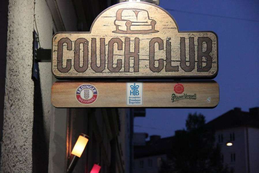 Couch Club: A Bar in München, Bayern - Thrillist
