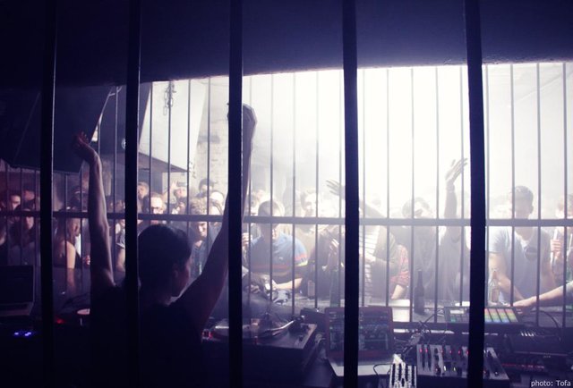 Berlin Nightlife - Why Berlin’s Club Scene Beats Any US City's ...