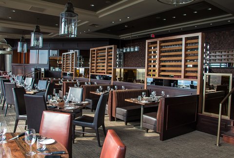 Ser Steak + Spirits: A Dallas, TX Restaurant.