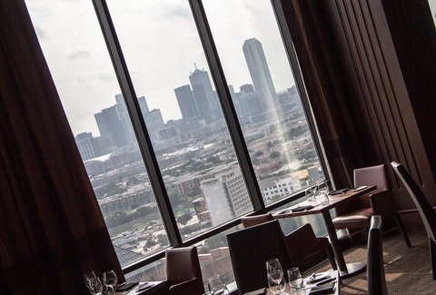 Ser Steak + Spirits: A Dallas, TX Restaurant.